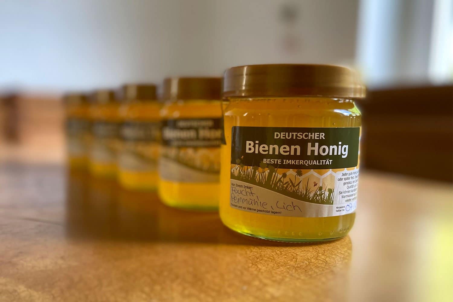 Jetzt erhältlich – Bienenhonig von der Peinmühle! - Peinmühle Lich Bio ...